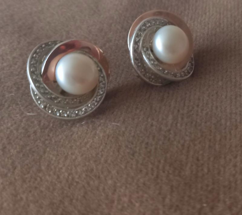 Сережки — ціна 1200 грн у каталозі Комлекти Купити аксесуари за доступною ціною на Шафі