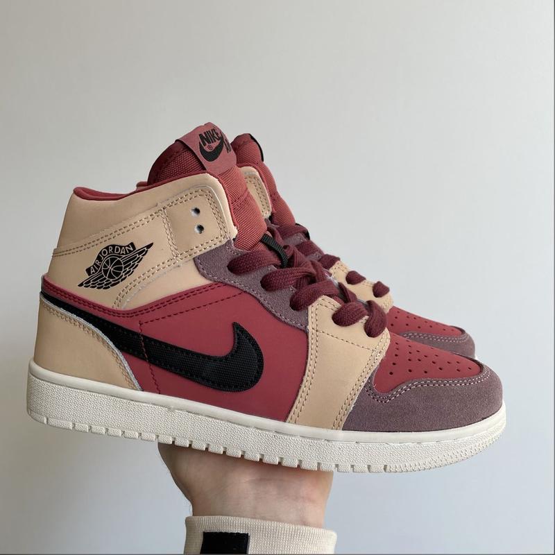 Женские высокие кожаные кроссовки nike air jordan 1 retro high ...