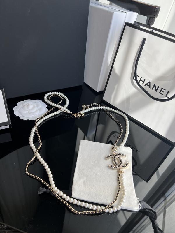 Кольє шанель — ціна 2290 грн у каталозі Кольє і намиста Купити аксесуари за доступною ціною на