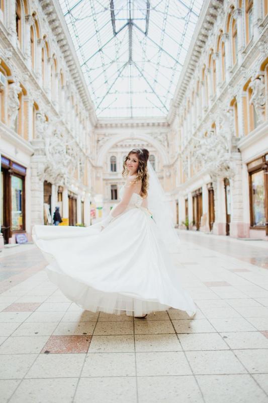 Весільна сукня — ціна 4000 грн у каталозі Весільні сукні Купити жіночі речі за доступною ціною