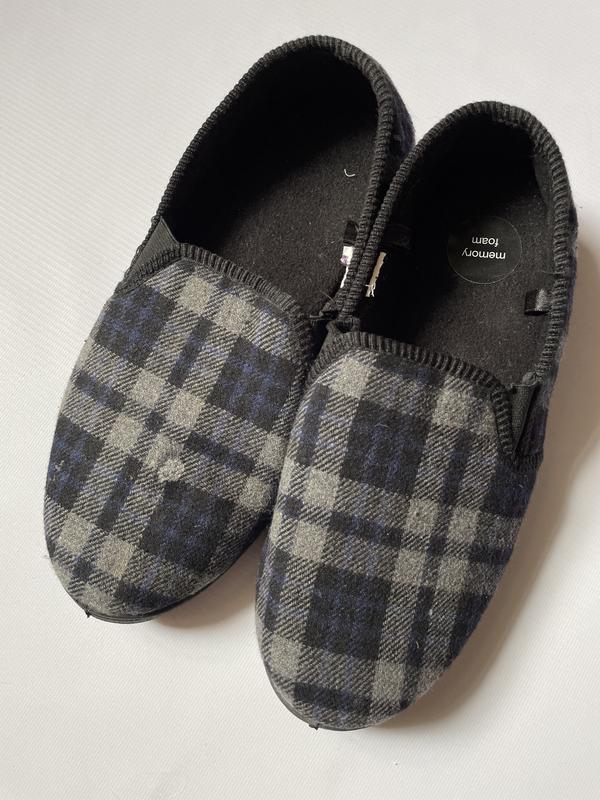 Капці тапочки — ціна 150 грн у каталозі Капці Купити чоловічі речі за доступною ціною на Шафі