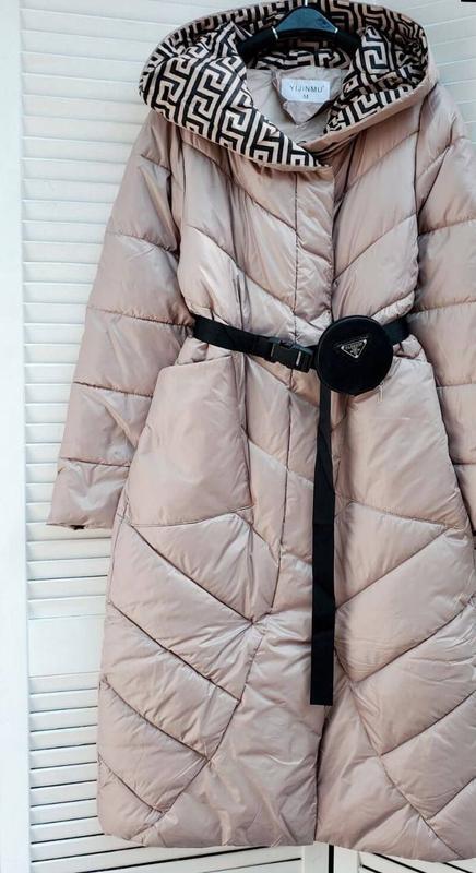 Пальто пуховик з поясом — ціна 2100 грн у каталозі Пуховики Купити жіночі речі за доступною