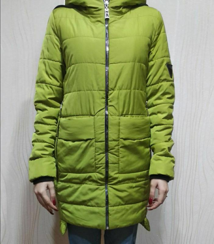 Зимова куртка — цена 320 грн в каталоге Куртки Купить женские вещи по доступной цене на Шафе