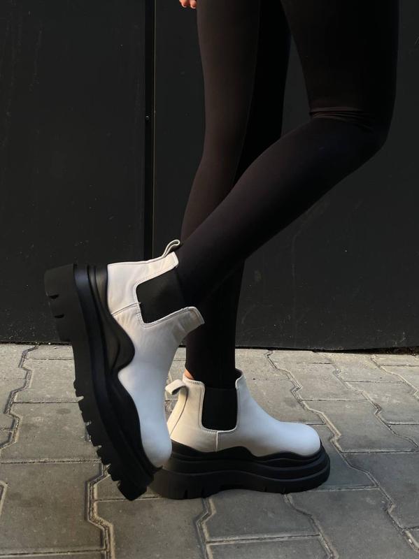 Женские ботинки bottega veneta black white черно белые — цена 2350 грн ...