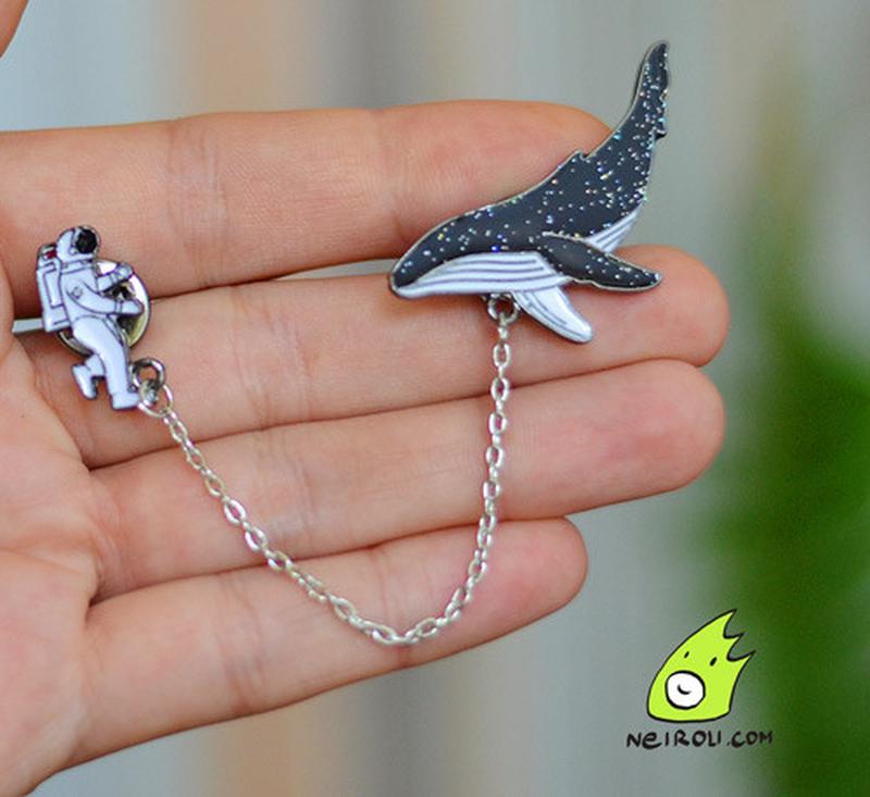 Брошь типсы кит и космонавт — цена 121 грн в каталоге Броши Купить аксессуары по доступной