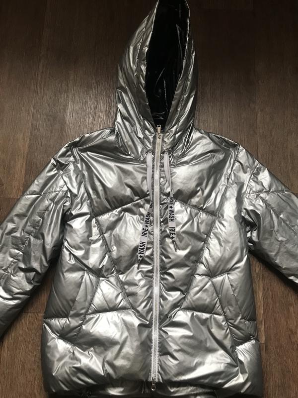 Зимова серебриста курточка — цена 150 грн в каталоге Куртки Купить женские вещи по доступной