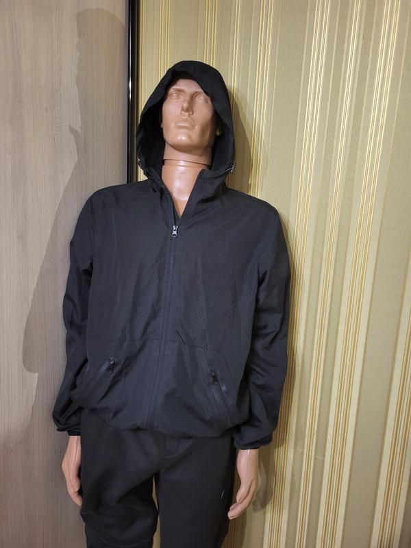 Стильная ветровка — цена 300 грн в каталоге Ветровки Купить мужские вещи по доступной цене на