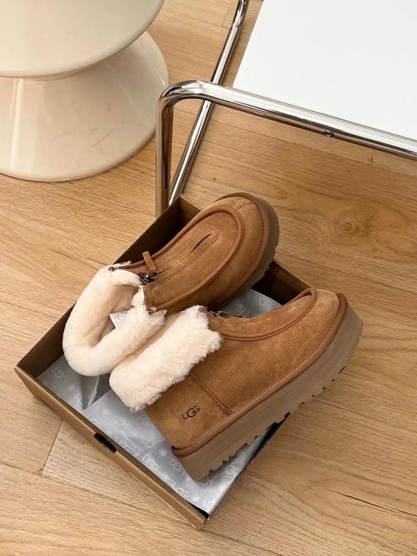 Уггі Ugg — ціна 4200 грн у каталозі Уггі Купити жіночі речі за доступною ціною на Шафі Україна