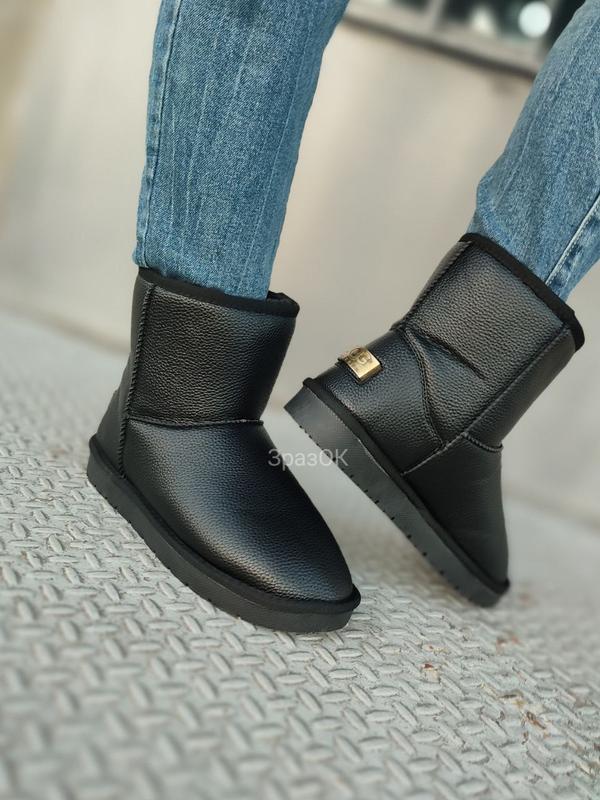 Шкіряні уггі уги черевики дутики зимові на змійці та без змійки Ugg — ціна 1599 грн у каталозі