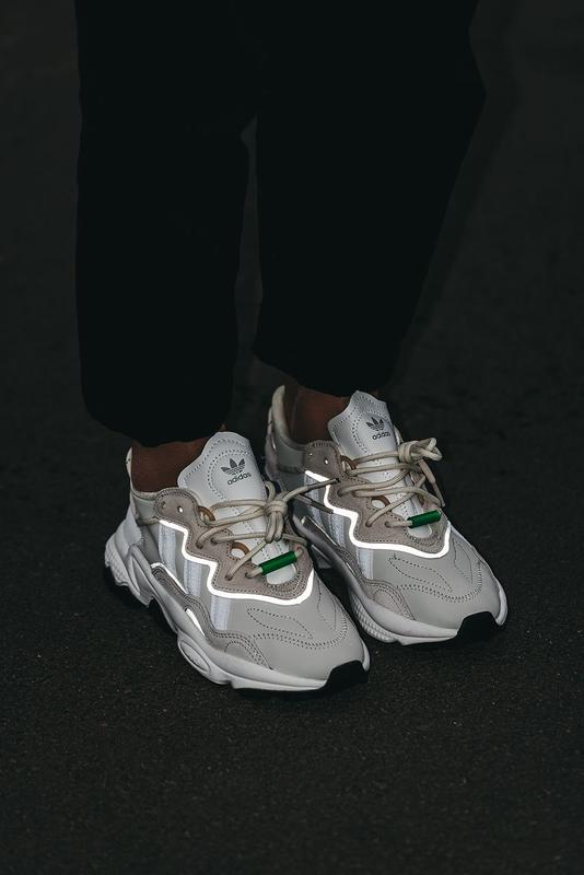 Кроссовки Ozweego — ціна 2250 грн у каталозі Кросівки Купити жіночі речі за доступною ціною на