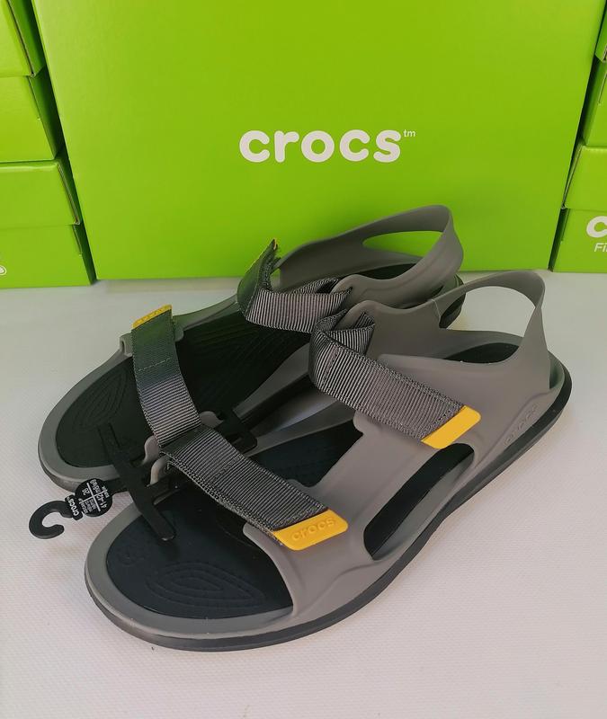 Чоловічі сандаліі Crocs Mens Swiftwater Expedition Sandal сірі — цена 1495 грн в каталоге