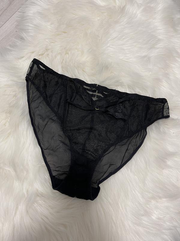 Шикарні трусики — ціна 100 грн у каталозі Трусики Купити жіночі речі за доступною ціною на Шафі