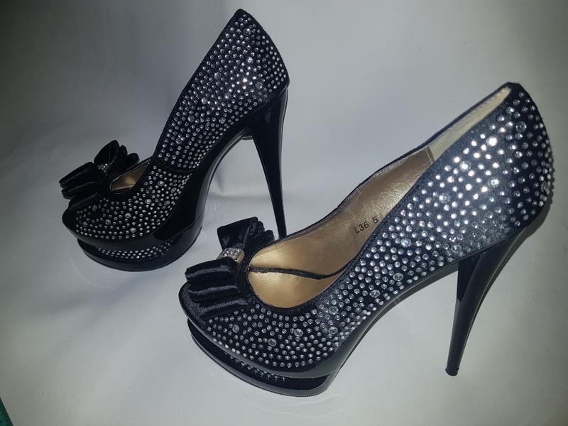 Туфлі для танців — ціна 85 грн у каталозі Туфлі Купити жіночі речі за доступною ціною на Шафі