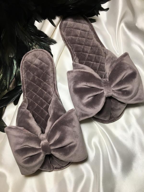 Тапочки для дому — ціна 1100 грн у каталозі Капці Купити жіночі речі за доступною ціною на Шафі