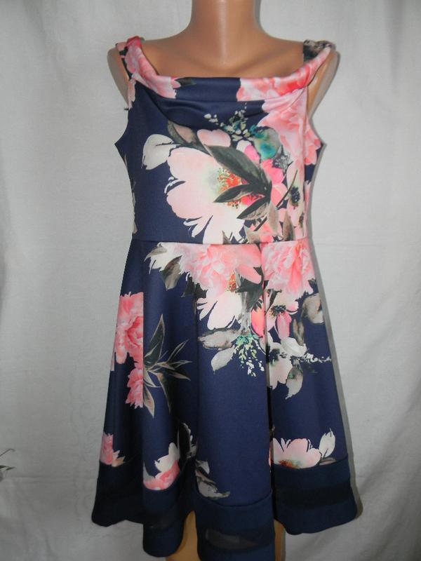 Нове гарне плаття з відкритими плечима Quiz — ціна 250 грн у каталозі Сукні міді Купити жіночі