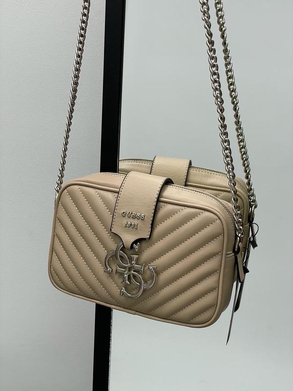 Сумка Guess — ціна 1400 грн у каталозі Крос боді Купити аксесуари за доступною ціною на Шафі