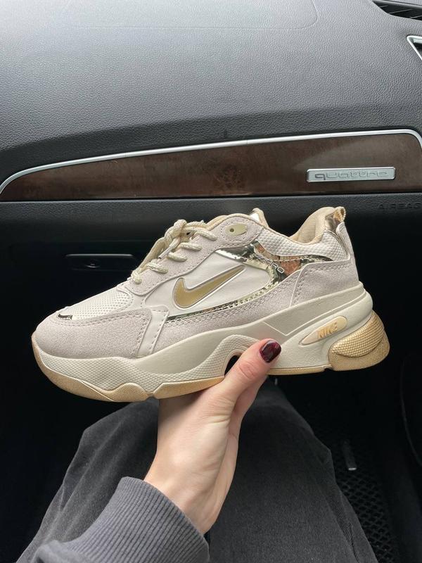 Кроссовки nike pro beige — цена 2257 грн в каталоге Кроссовки Купить ...