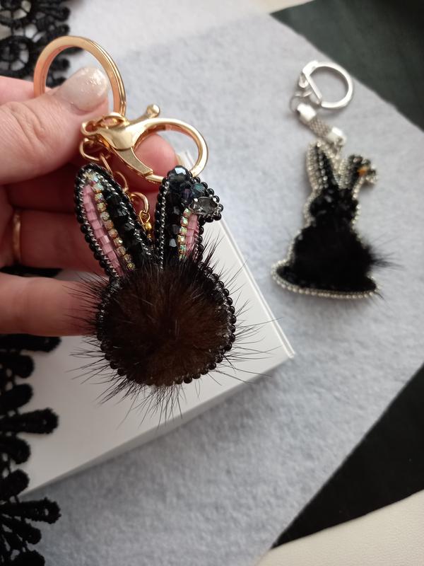 Брелок з бісеру символ 2023 — ціна 184 грн у каталозі Інші речі Купити