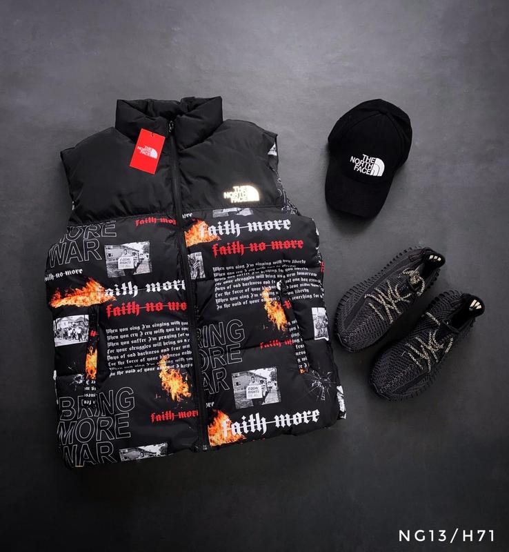 Мужская жилетка the north face 700 черная с надписями молодежная жилет ...