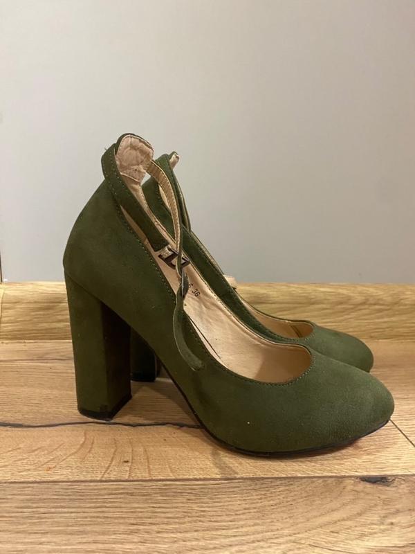 Жіночі туфлі — ціна 150 грн у каталозі Туфлі Купити жіночі речі за доступною ціною на Шафі