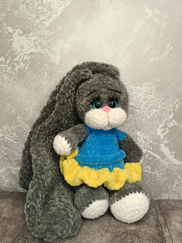 Зайчик амігурумі вязаний — ціна 800 грн у каталозі Мякі іграшки Купити дитячі товари за