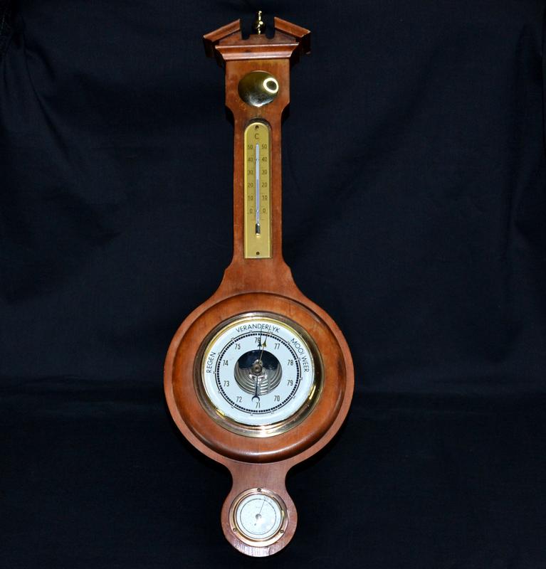 Настенная метеостанция — цена 4800 грн в каталоге Настенный декор