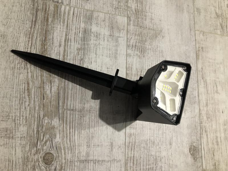 Фонарь на солнечной батарейки — цена 405 грн в каталоге Уличные светильники Купить товары для