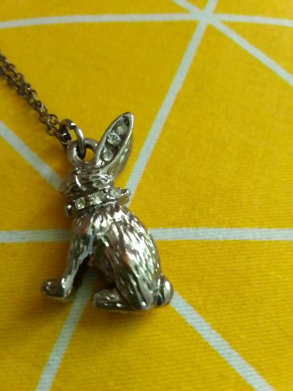 Дуже красива підвіска кролик — ціна 50 грн у каталозі Підвіски Купити аксесуари за доступною