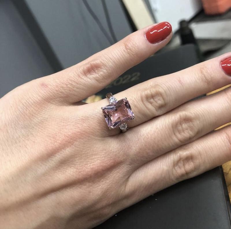 Каблучка з камнем — ціна 785 грн у каталозі Кільця і персні Купити аксесуари за доступною ціною