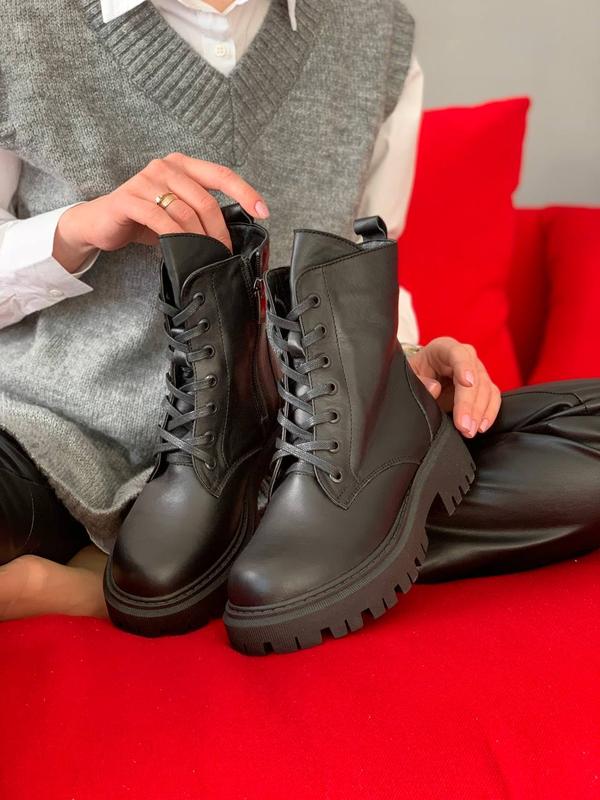 Ботинки зимние — цена 2200 грн в каталоге Ботинки Купить женские вещи по доступной цене на Шафе