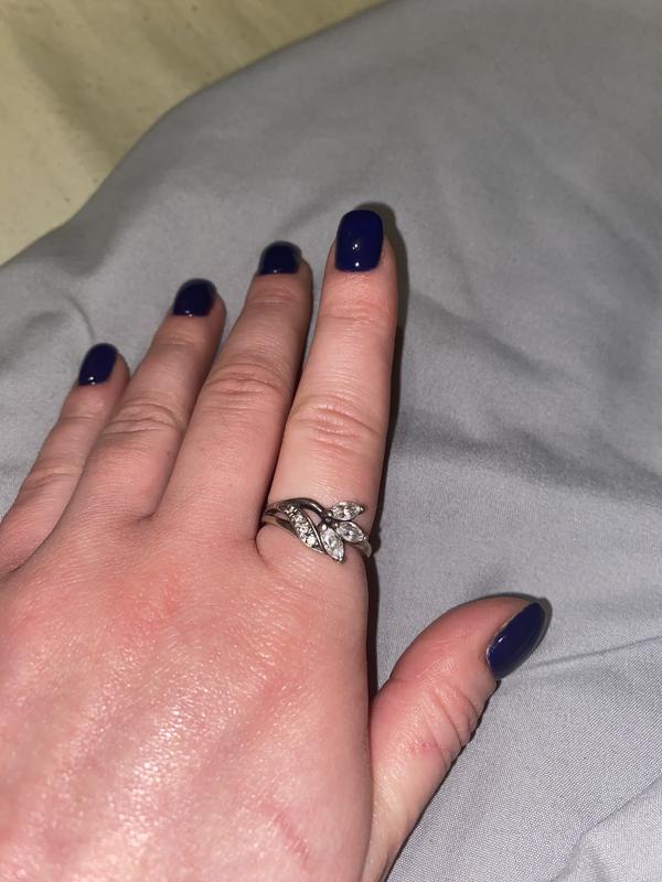 Каблучка з камінцями — ціна 350 грн у каталозі Кільця і персні Купити аксесуари за доступною