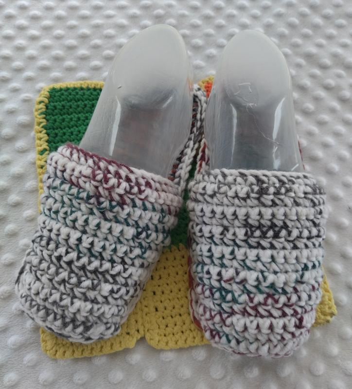 Капці домашні — ціна 250 грн у каталозі Капці Купити жіночі речі за доступною ціною на Шафі