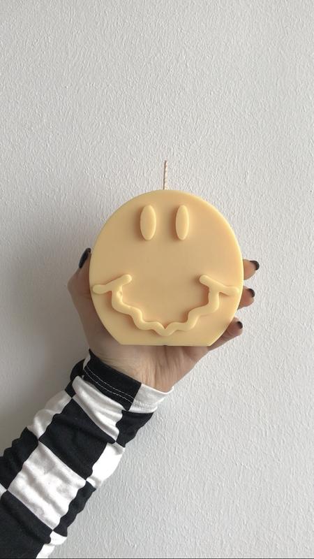 Соевая свеча эко веска смайл — цена 159 грн в каталоге Свечи Купить