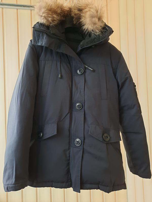 Пуховик с капюшоном — цена 1700 грн в каталоге Пуховики Купить женские вещи по доступной цене на