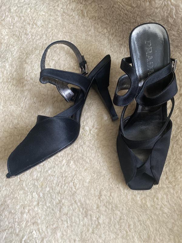 37 5 босоніжки Prada — ціна 2618 грн у каталозі Босоніжки Купити жіночі речі за доступною ціною