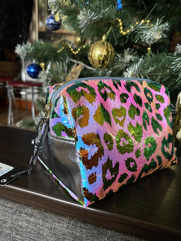 Нова вмістуа косметичка 🪅 — ціна 125 грн у каталозі Органайзери Купити аксесуари за доступною