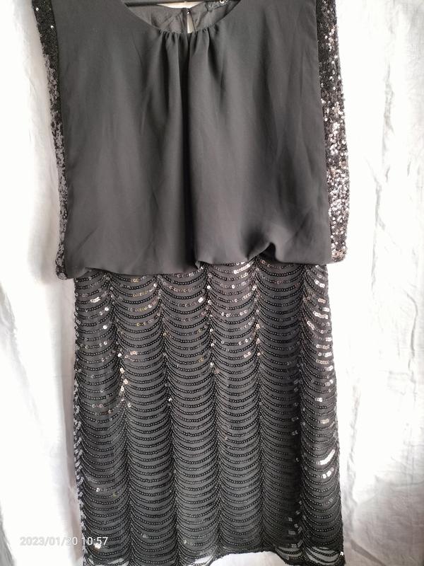 Святкова сукня — ціна 300 грн у каталозі Вечірні сукні Купити жіночі речі за доступною ціною на