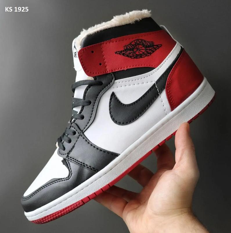 Популярные кроссовки nike air jordan 1 retro найк аир джордан 1 ретро ...