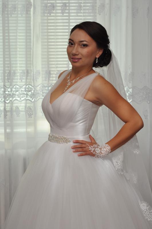 Белое свадебное платье — цена 3800 грн в каталоге Свадебные платья Купить женские вещи по