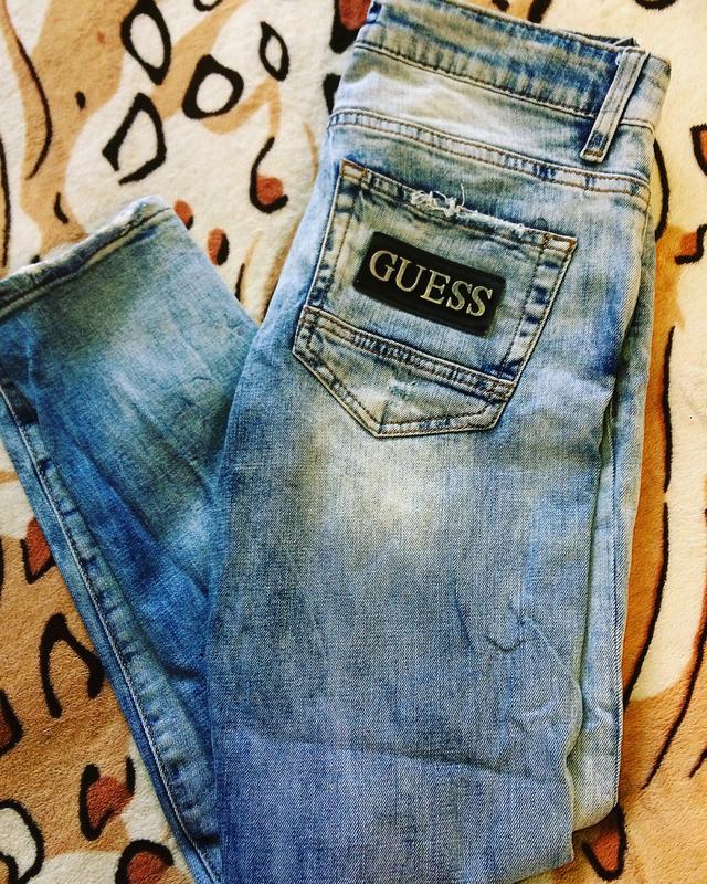Джинсы бренда guess — цена 150 грн в каталоге Джинсы Купить женские ...
