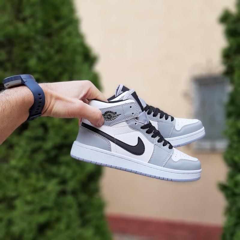 Женские кожаные кроссовки nike air jordan 1 retro high найк джорданы ...