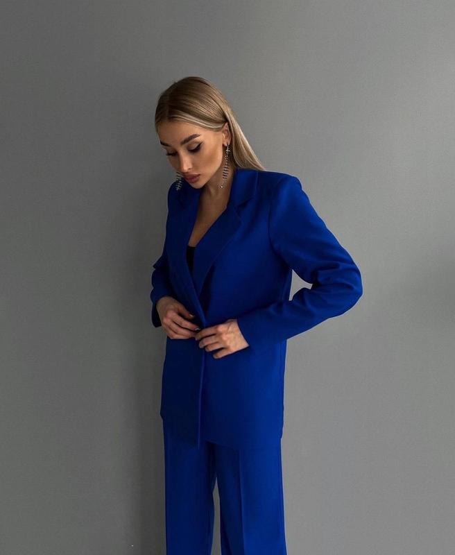 Костюм з oversize піджака та брюк палаццо — ціна 780 грн у каталозі ...