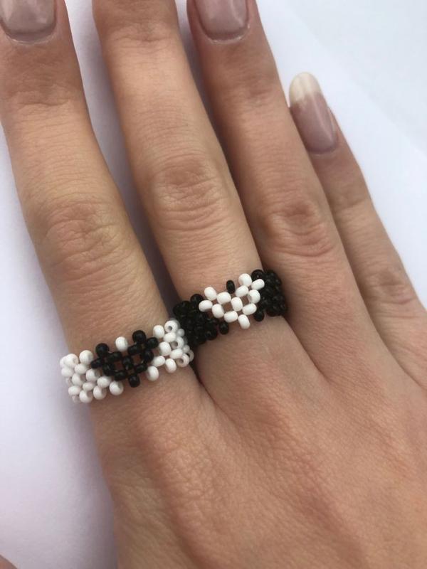 Парні колечка з бісеру — ціна 55 грн у каталозі Кільця і персні Купити аксесуари за доступною