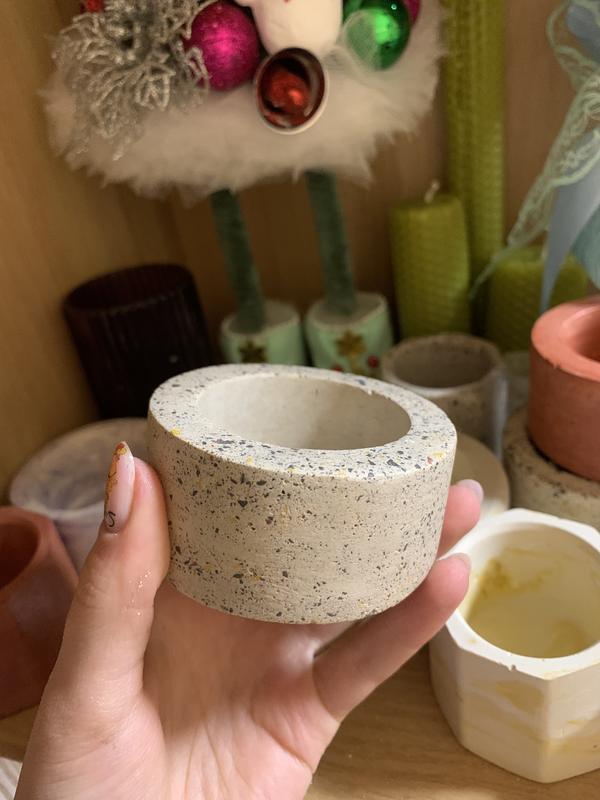 Кашпо з гіпса — ціна 20 грн у каталозі Кашпо Купити товари для дому та побуту за доступною ціною