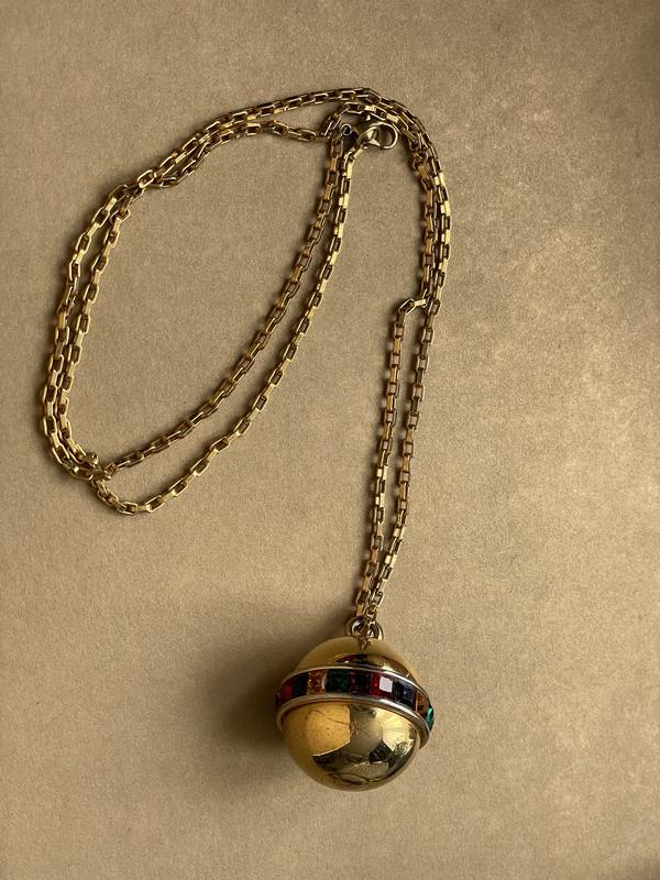 Вінтажна підвіска сфера від Napier — ціна 1000 грн у каталозі Кулони Купити аксесуари за