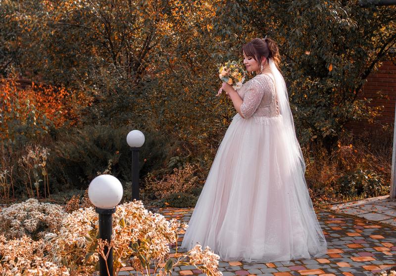 Весільна сукня — ціна 6500 грн у каталозі Весільні сукні Купити жіночі речі за доступною ціною