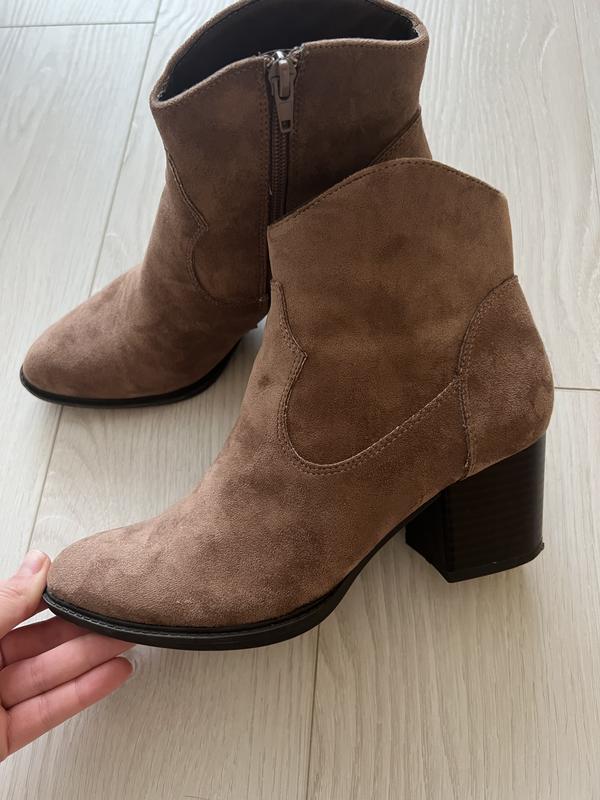 Казаки ботінки — ціна 950 грн у каталозі Інші аксесуари Купити аксесуари за доступною ціною на