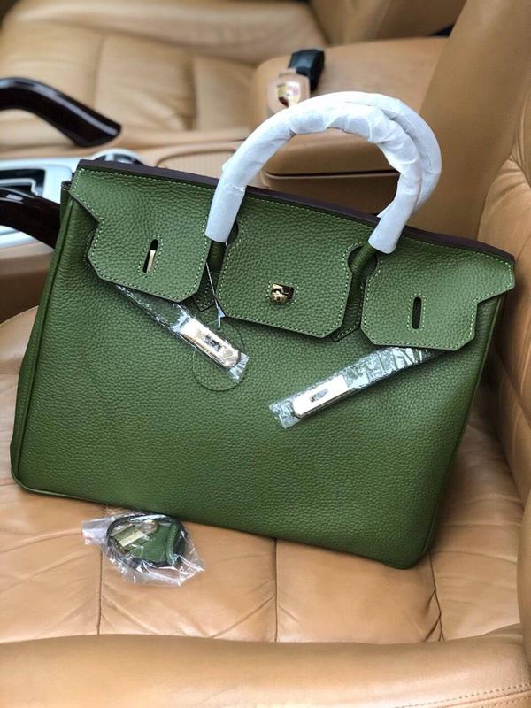 Сумка — цена 5200 грн в каталоге Сумки Купить аксессуары по доступной цене на Шафе Украина