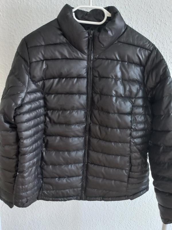 Деми куртка — цена 1150 грн в каталоге Куртки Купить женские вещи по доступной цене на Шафе