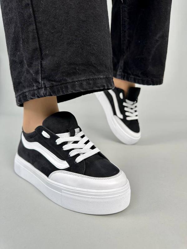 Женские кожаные кеды нубук — цена 2350 грн в каталоге Кеды Купить женские вещи по доступной цене